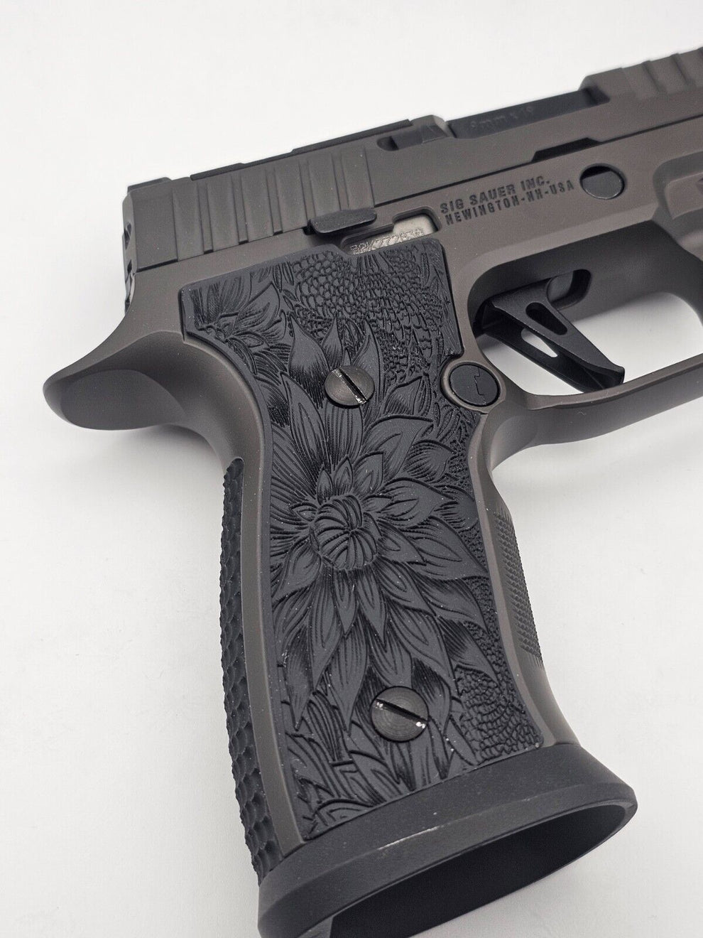 P320 AXG Legion Pistol Grips - Lilly - Lambda