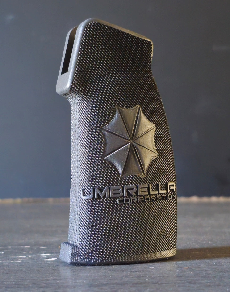 AR Vertical Grip - Umbrella Corp - Lambda