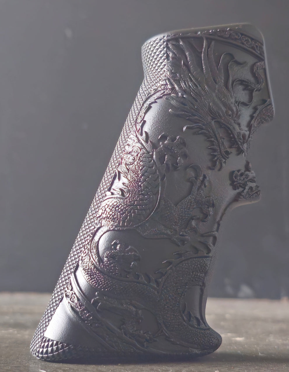 AR Angled Grip - Dragon - Lambda