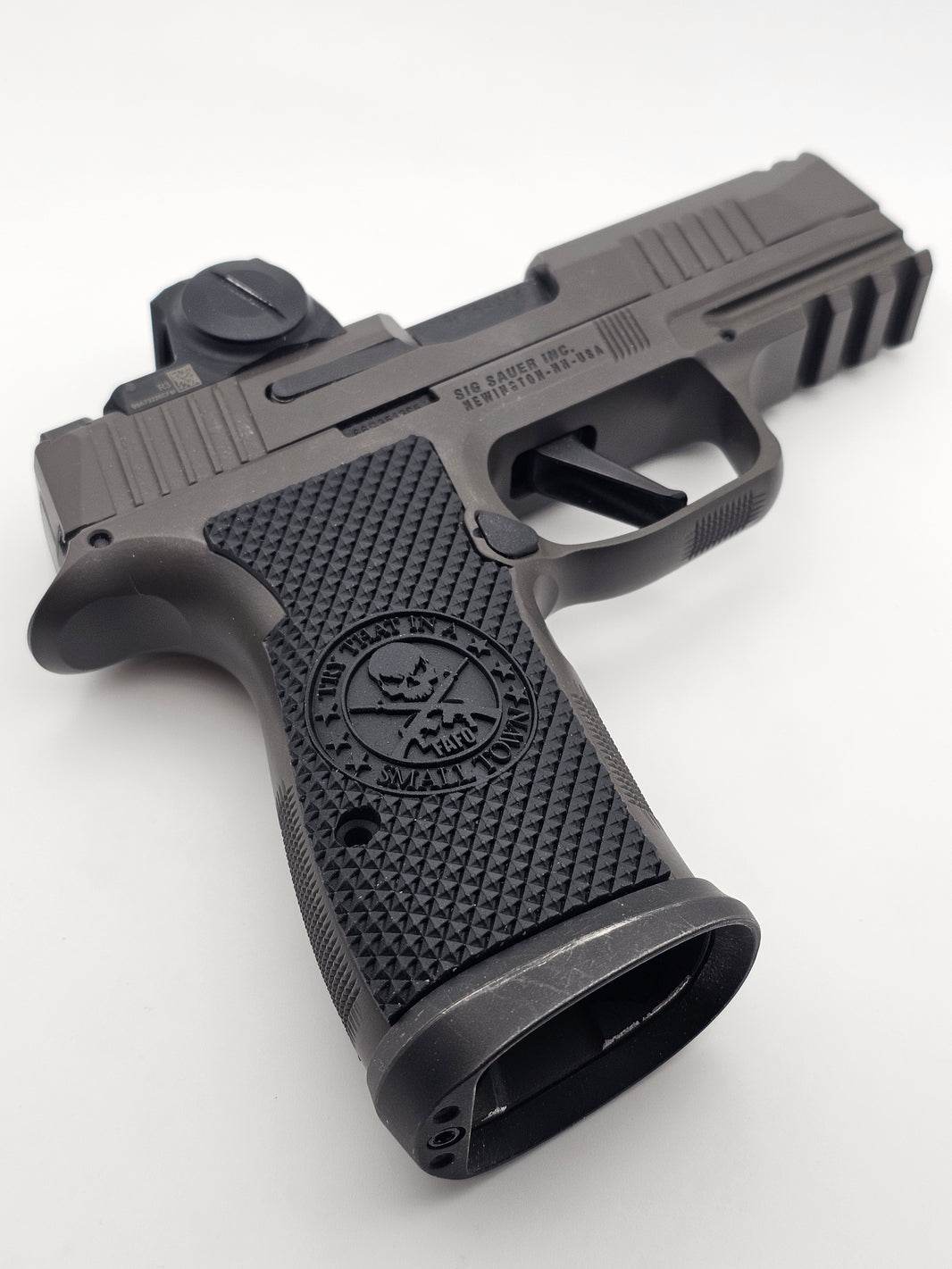 Custom P365 AXG Legion Grips | Artistry & Performance - Lambda