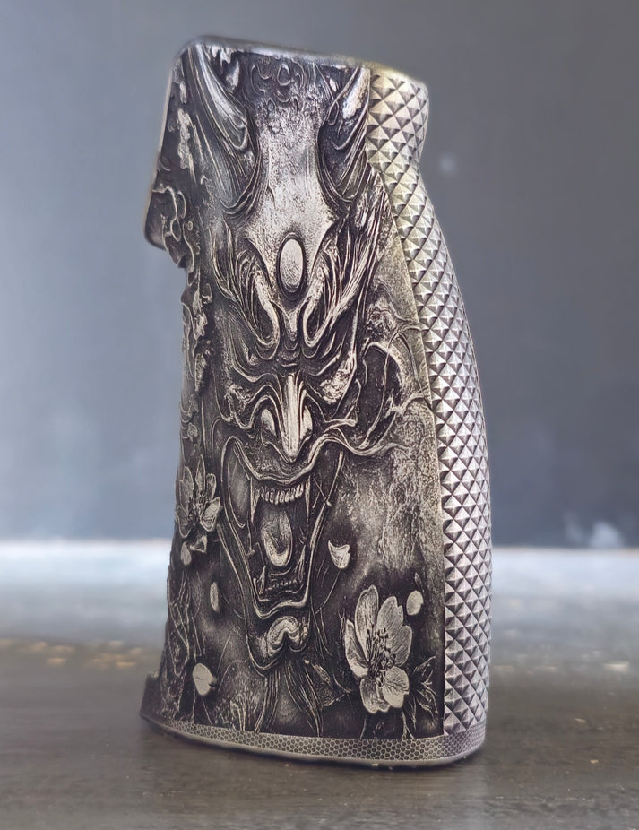 AR Vertical Grip - Oni LTD - Lambda